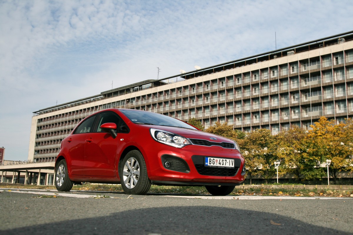 Kia Rio 1,2 CVVT EX Urban - Auto magazin