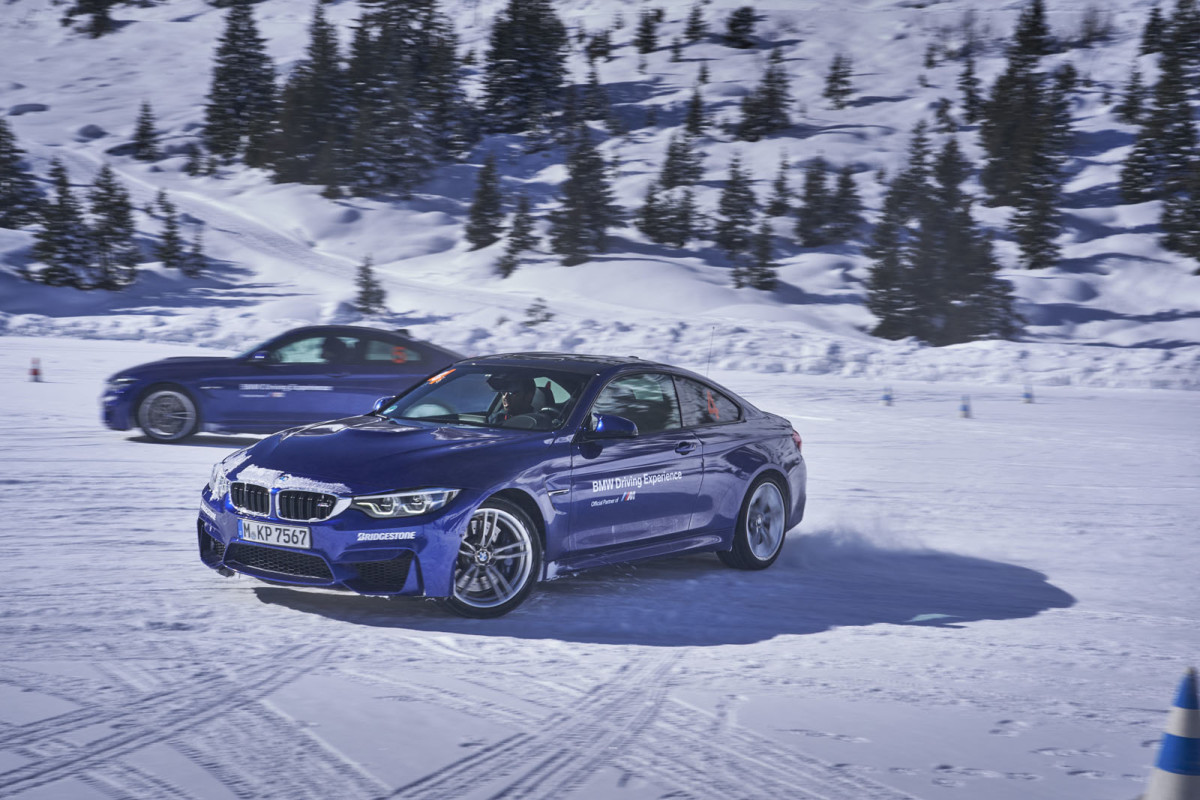 Ekskluziva na snegu: BMW M4 Snow Drift | Auto magazin