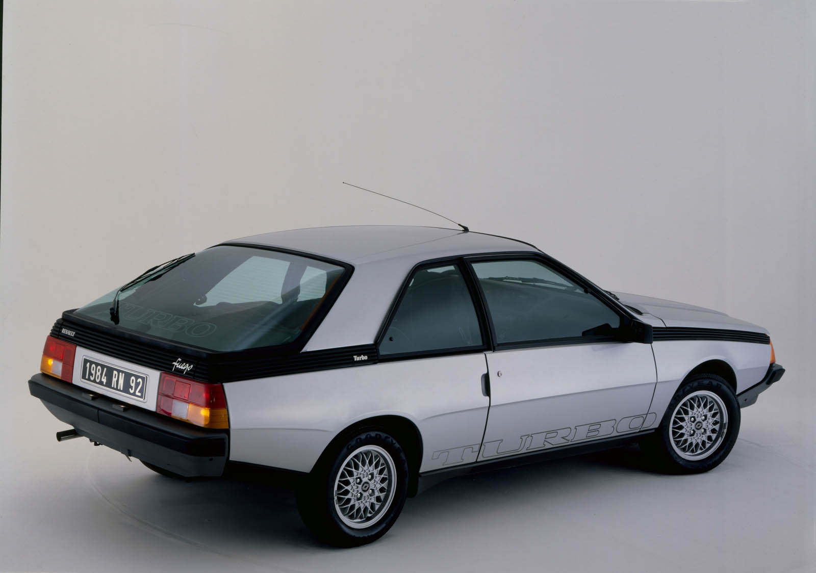 Pre 40 godina predstavljen je Renault Fuego - Auto magazin Najnovije