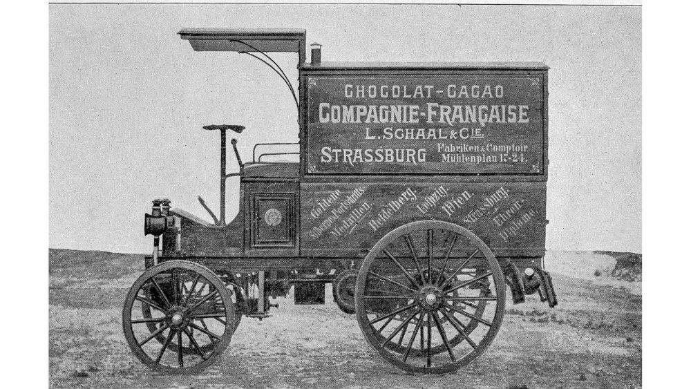 Preteča Sprintera iz 1899. izložena u Mercedes muzeju - Auto magazin ...