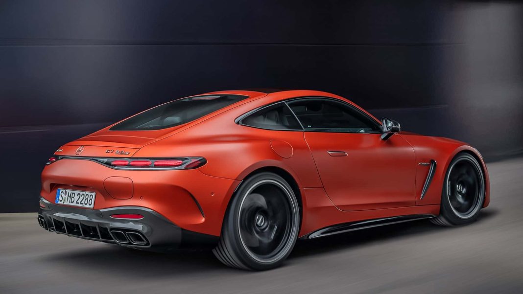 Mercedes-AMG GT 63 SE Performance: dugo ime, mnogo snage - Auto magazin ...